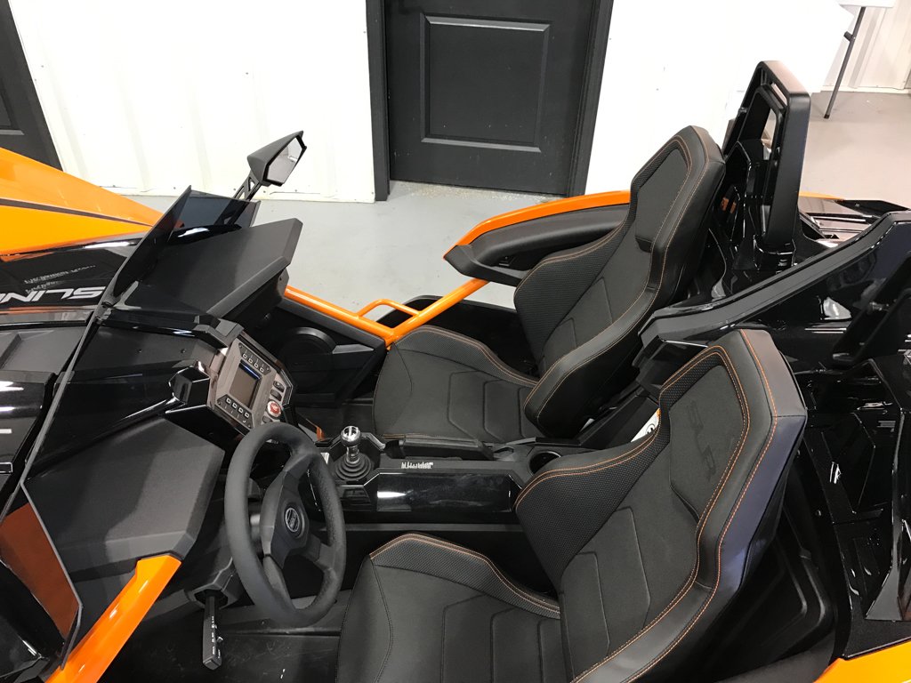2017 Polaris Slingshot | Dakota Kustomz Full Custom Garage