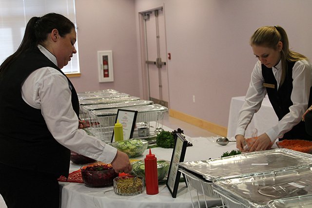 Wait Staff & bartender Services - Hire a bartender - Wedding, events ...