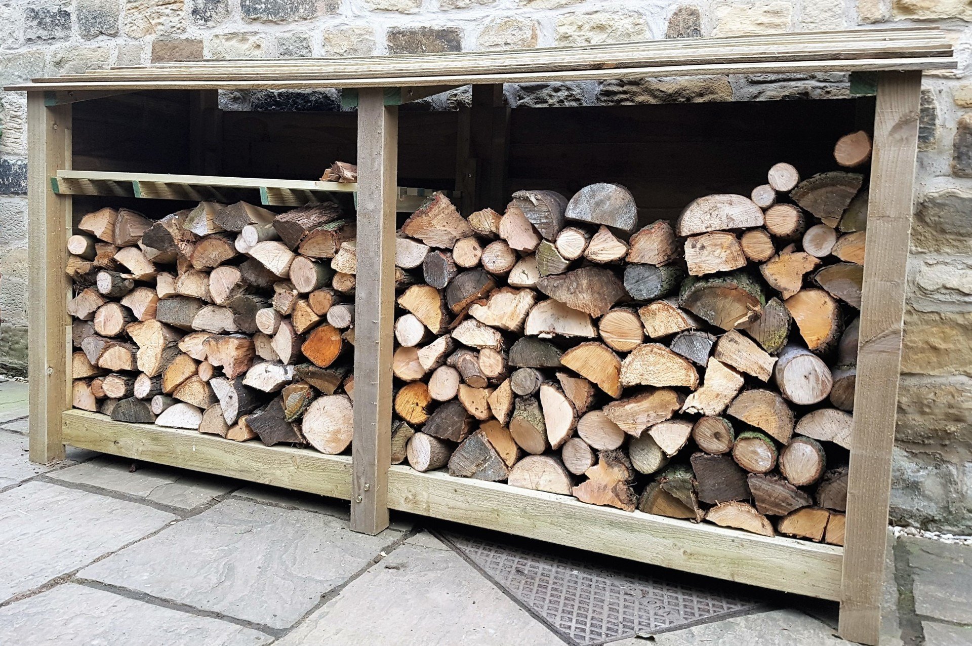 LOG STORES
