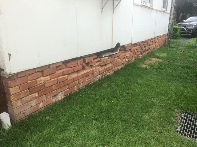 Salt Damaged Bricks in Central Coast | Heritage Bricklaying & Remedial