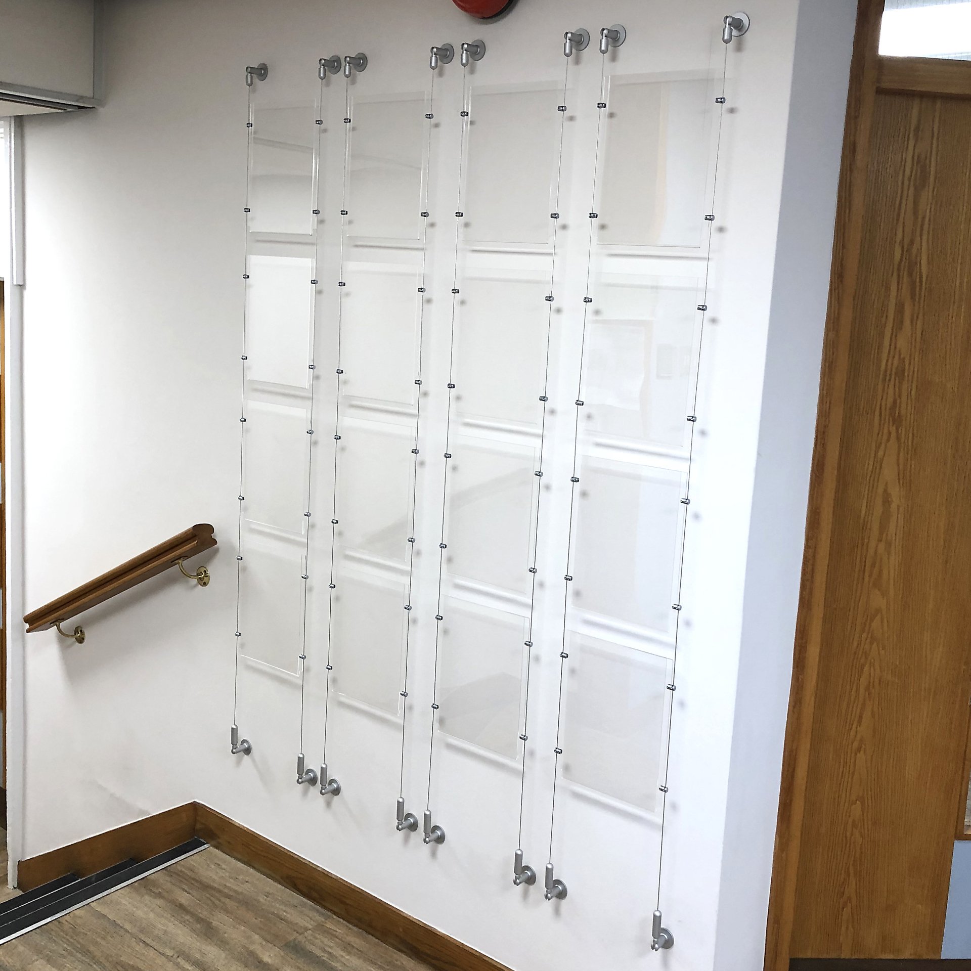 Wall Mounted Cable and Rod Displays | The Display Link