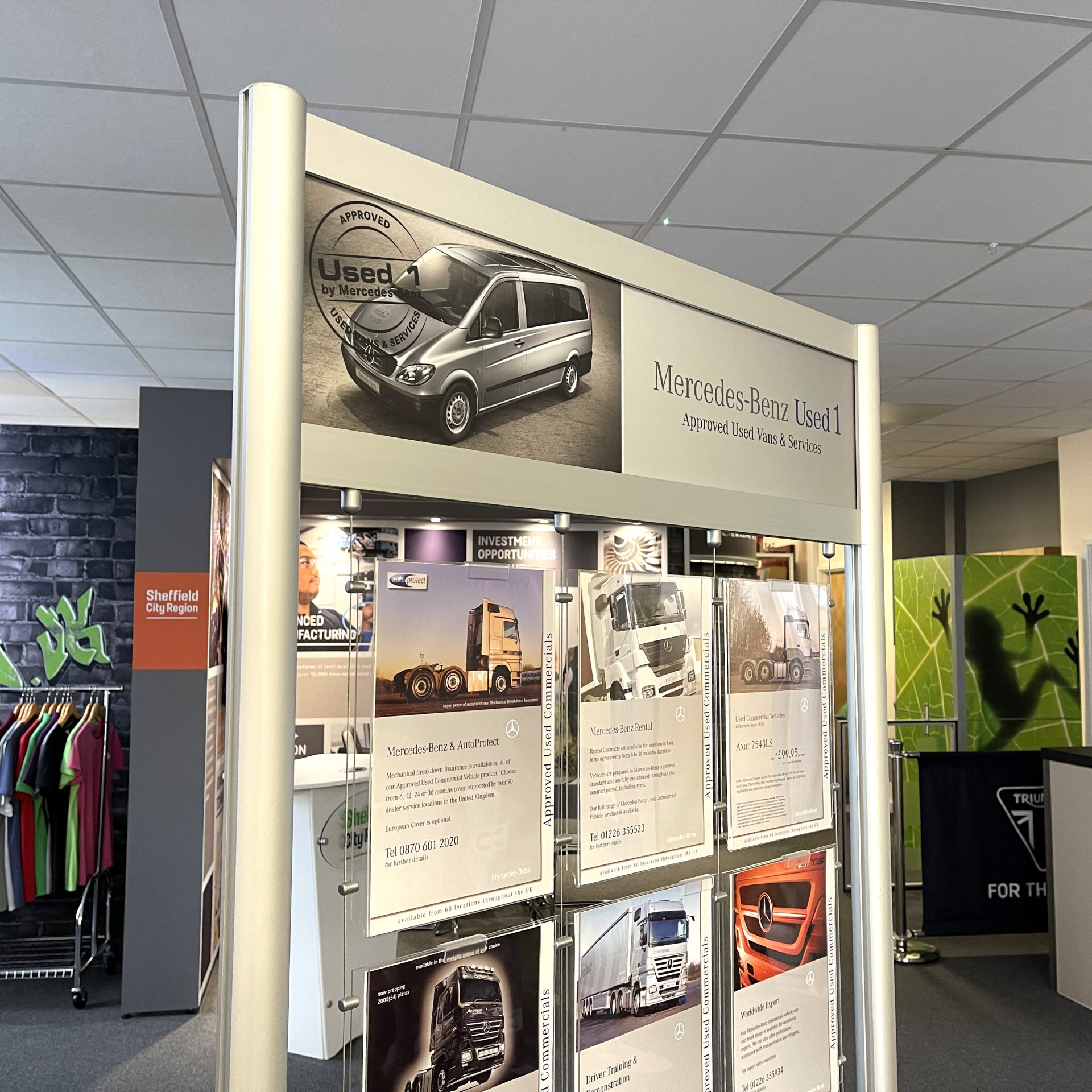 Cable Stands | Freestanding Tension Wire Displays