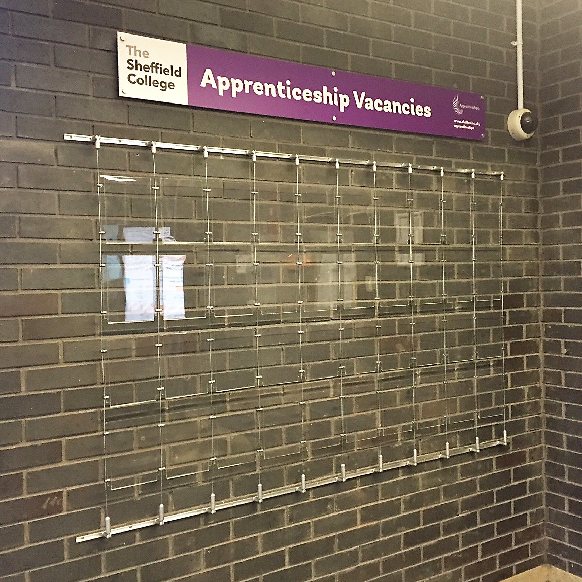 Wall Mounted Cable and Rod Displays | The Display Link