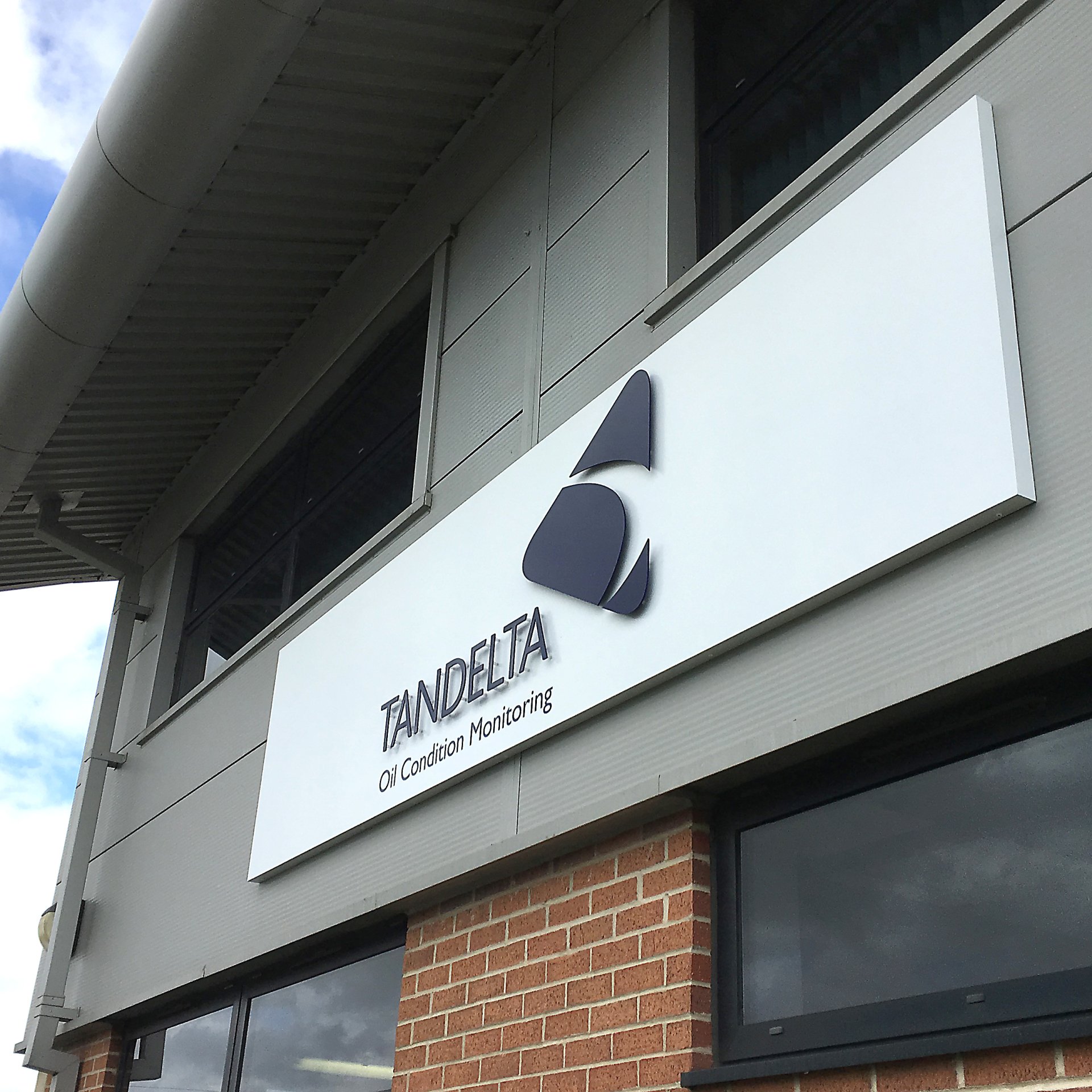 Tray Signs - Quality Signage with no Face Fixings