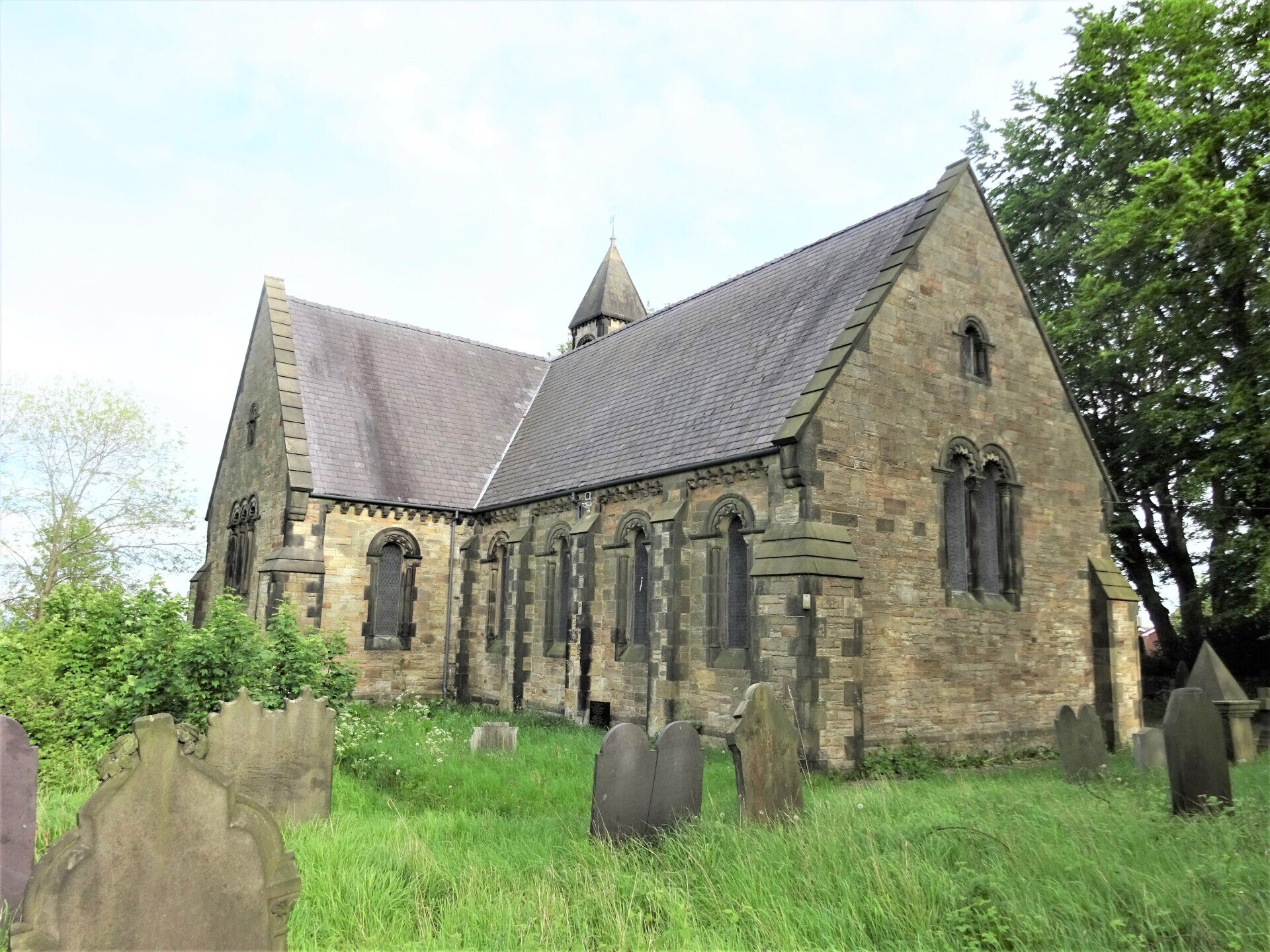 St John Evangelist, Rhosllanerchrugog