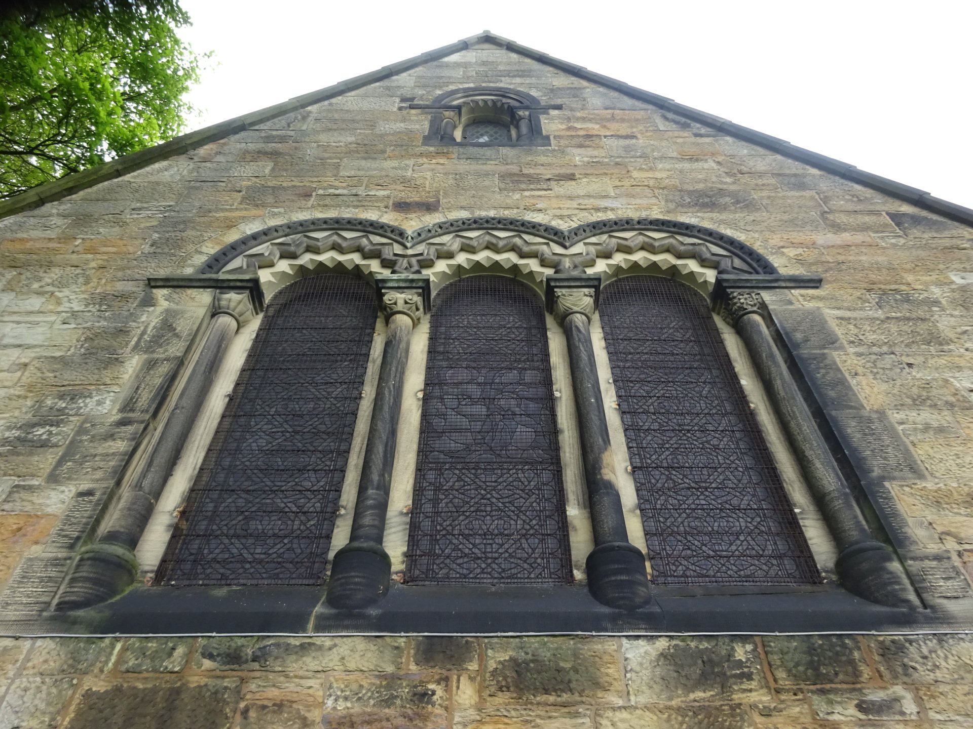 St John Evangelist, Rhosllanerchrugog