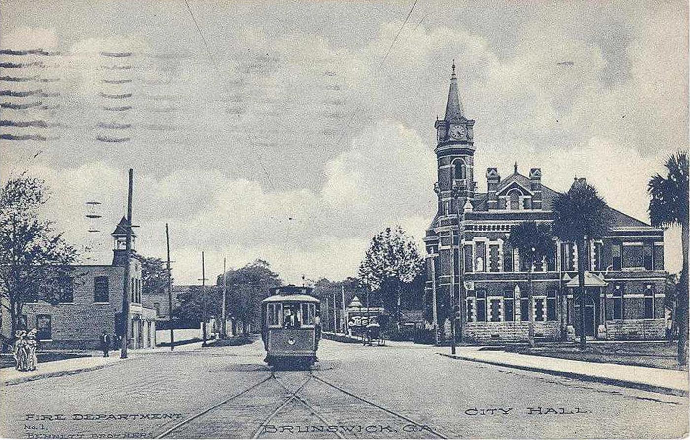 Hanover Square History | Signature Squares of Brunswick