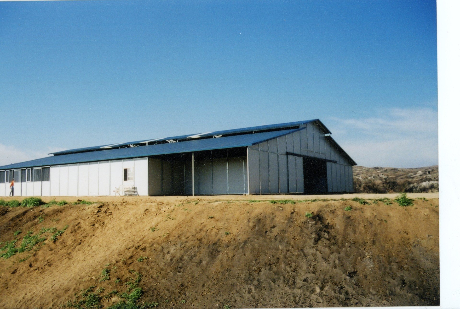 Prefabricated Barns