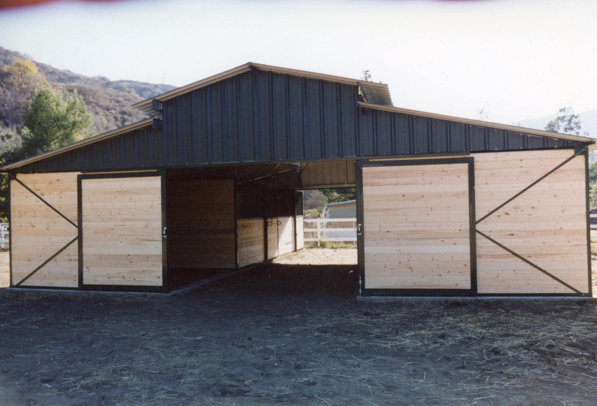 Prefabricated Barns
