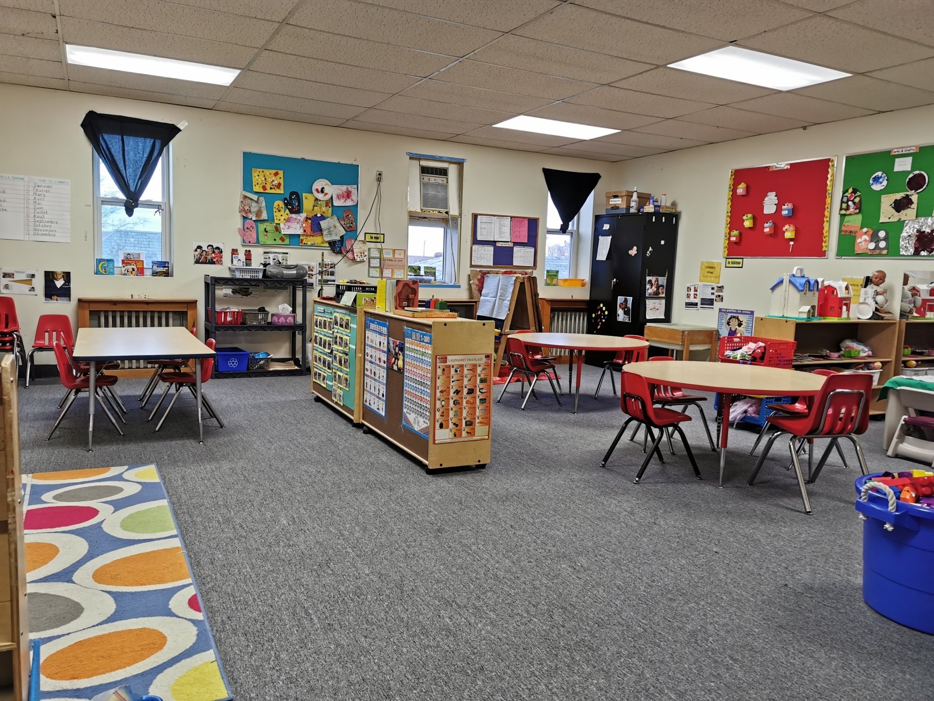 Child Care Toronto | LeRoux Froebel Bilingual School | About us