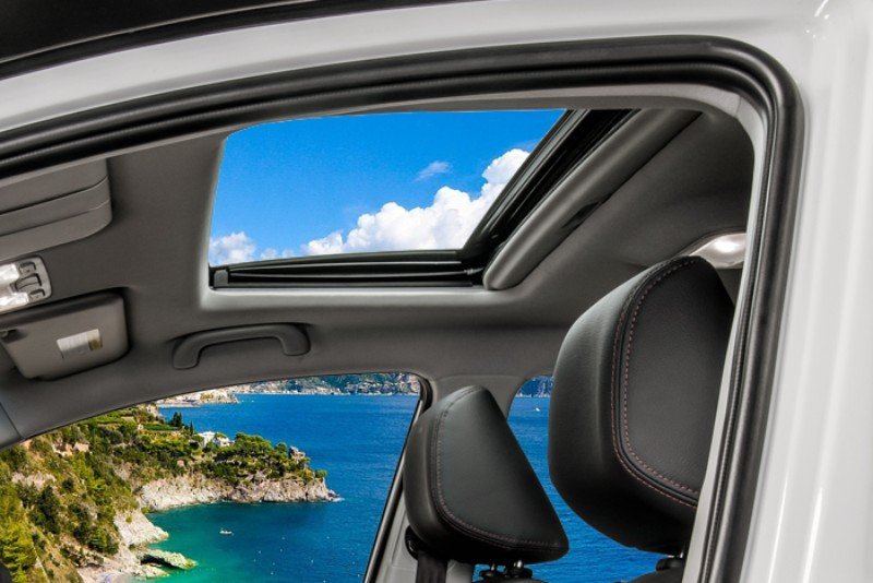 Linee moderne e abitacoli in ecopelle | Palermo | A.B. Auto