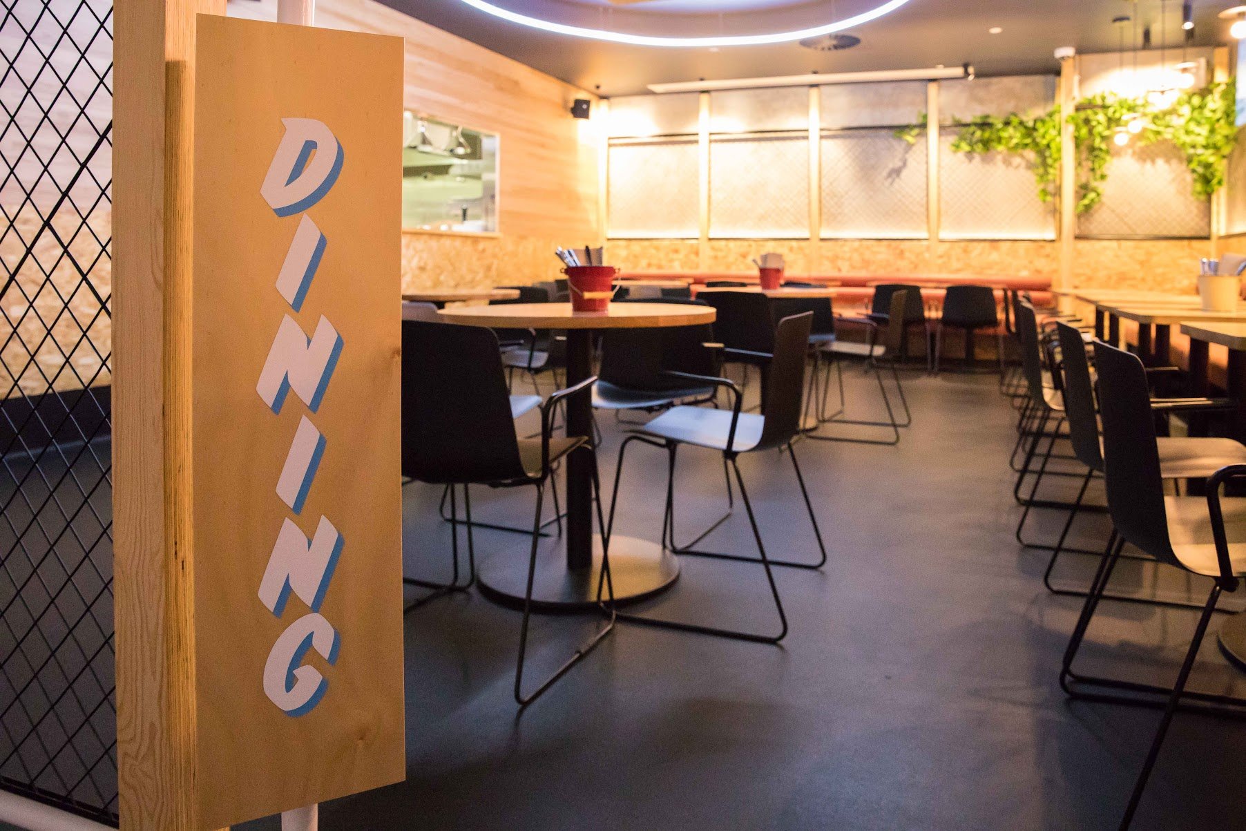 Sports Restaurant & Bar | KICKS - Sports Bar | Melbourne