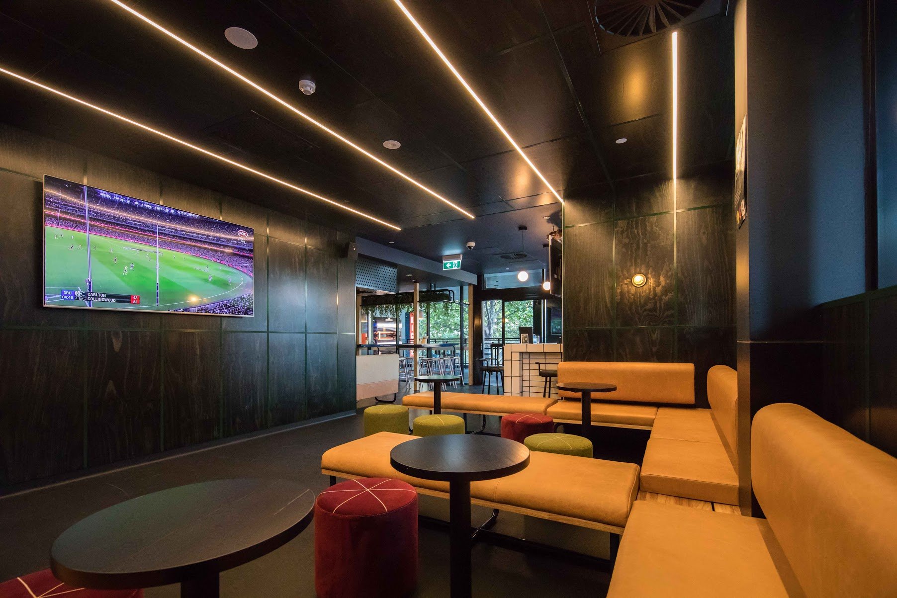 Sports Restaurant & Bar | KICKS - Sports Bar | Melbourne