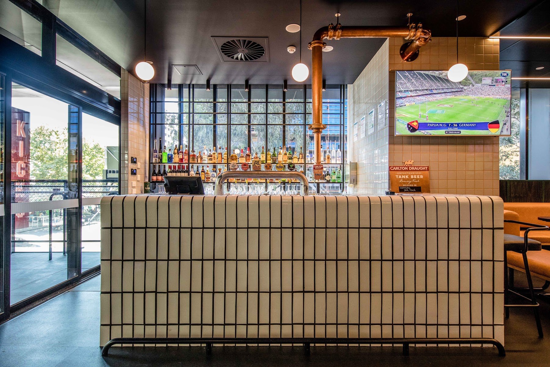 Sports Restaurant & Bar | KICKS - Sports Bar | Melbourne