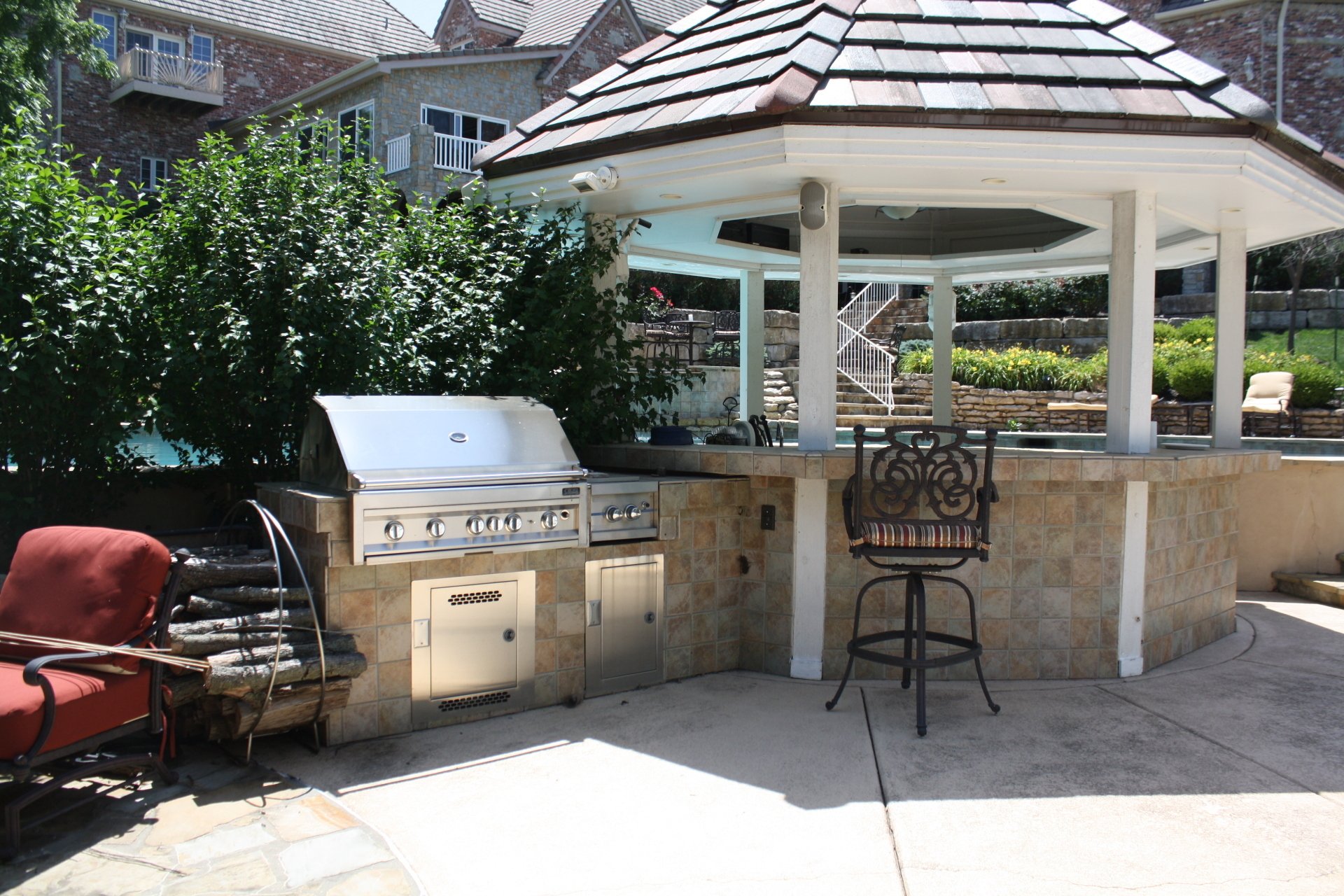 Outdoor Kitchen Construction in KC | Outdoor Kitchen Design | Second Nature