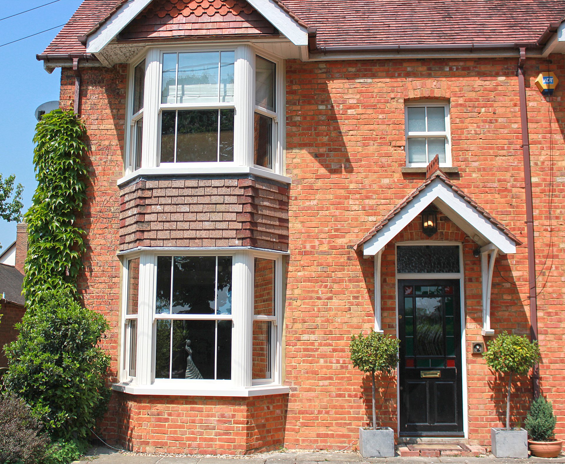 uPVC Sash Windows | Box Sash & Timber-Effect | Oxfordshire