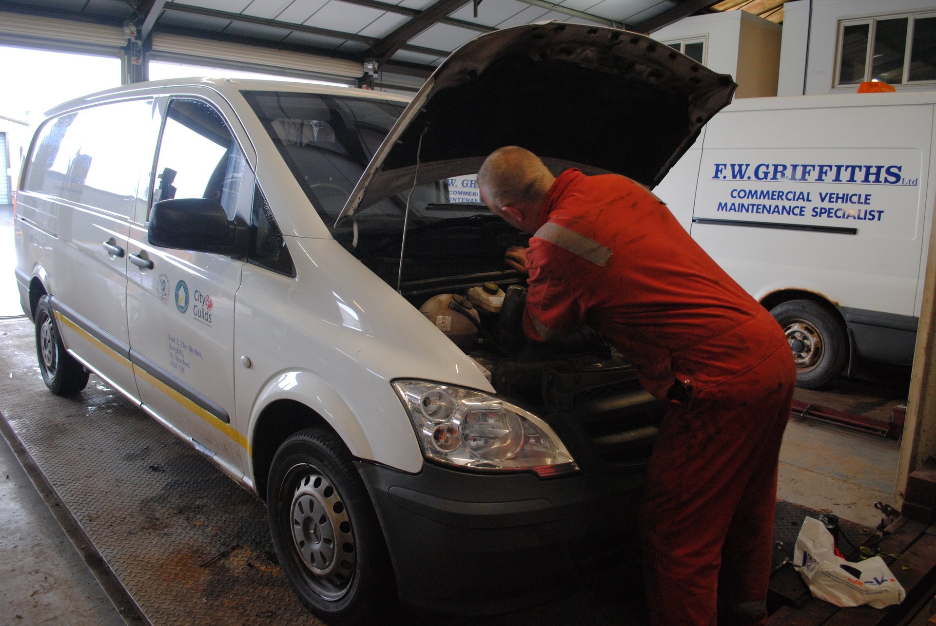 Commercial Vehicle Servicing - Herefordshire | F.W. Griffiths Ltd