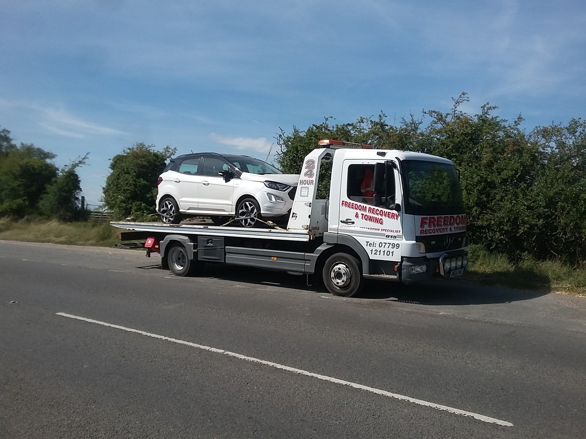 Commercial vehicle recovery | Freedom Recovery
