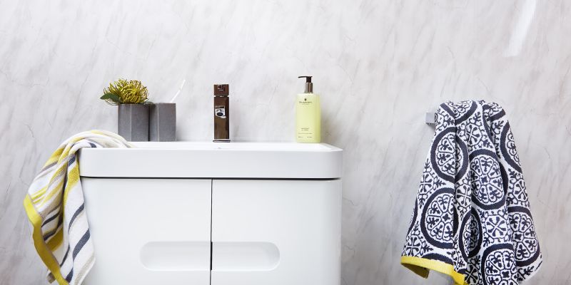 Shower & Wall Panels | Ipswich, Suffolk | Tradesupply Windows