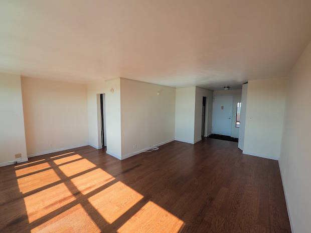 Embassy Towers | Apartments in Bridgeport, Connecticut