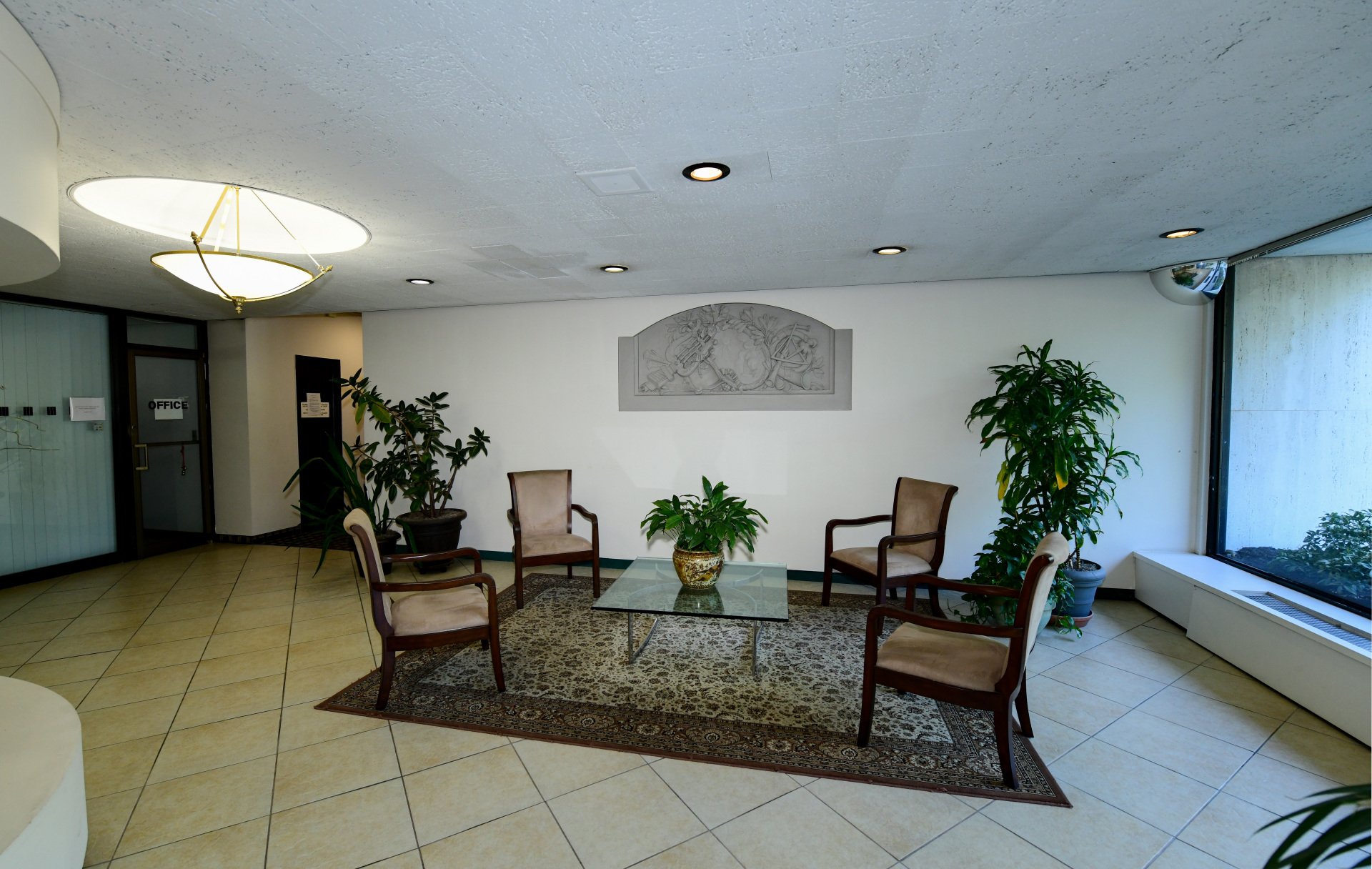 Embassy Towers | Apartments in Bridgeport, Connecticut