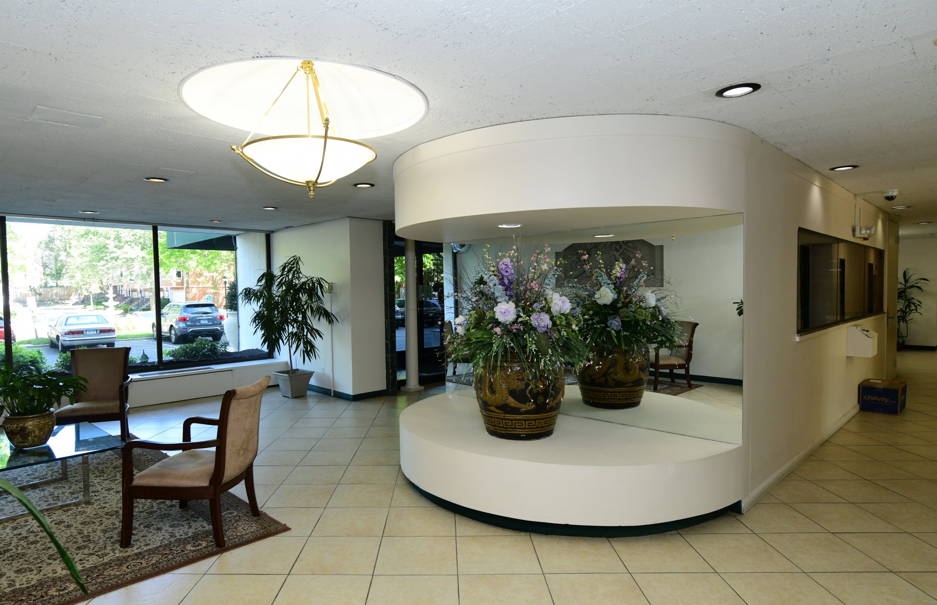 Embassy Towers | Apartments in Bridgeport, Connecticut