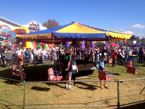 Chair O'Plane Carnival Swing Ride For Hire | Newcastle | Sydney