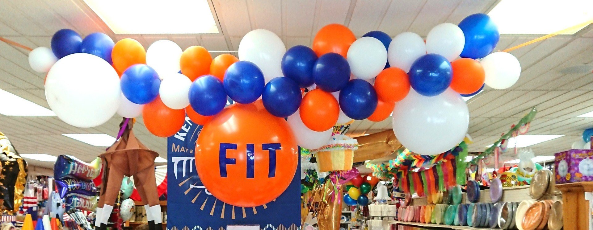 Party Bazaar Dallas Balloon Garlands