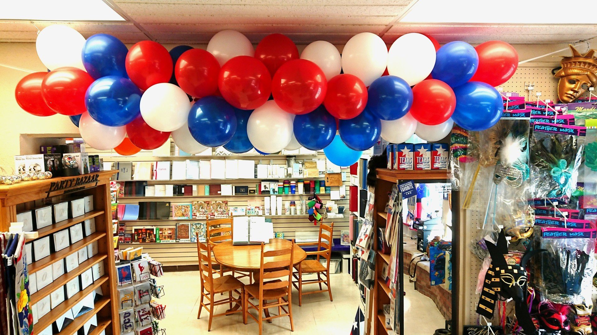 Party Bazaar Dallas Balloon Garlands