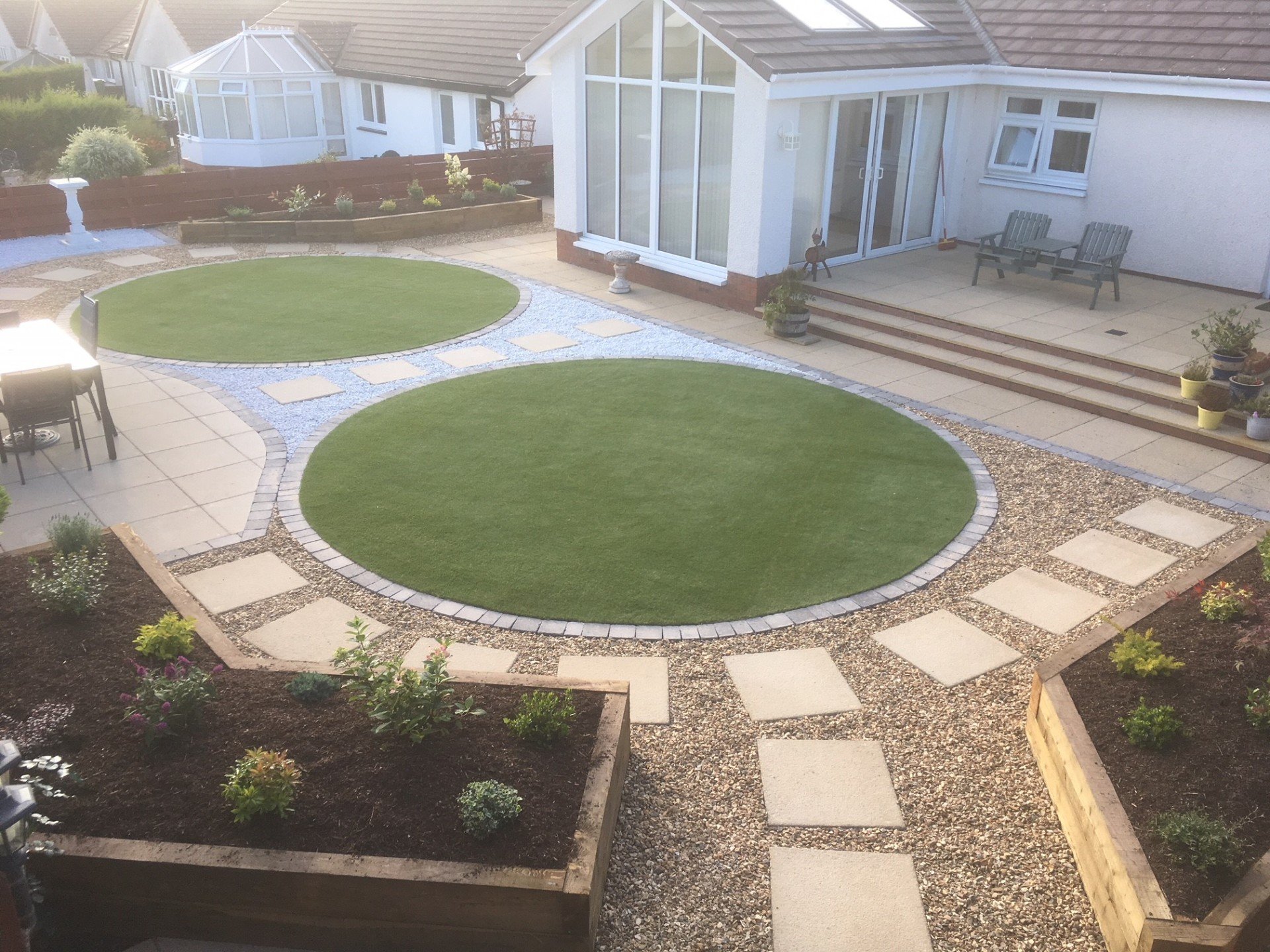 Soft landscaping from the experts│Coombie Garden Design