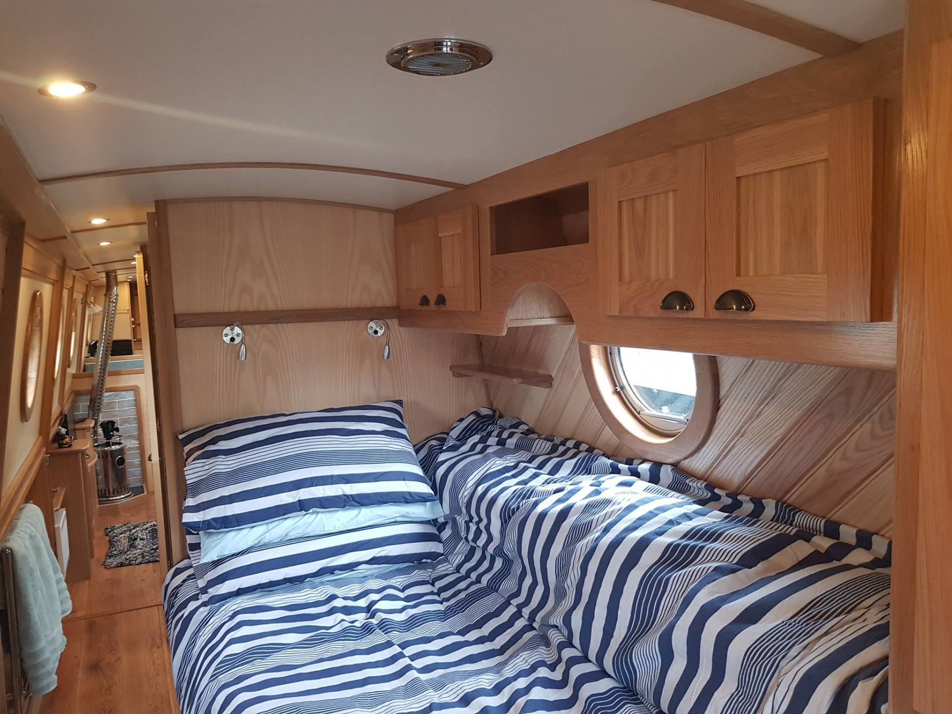 Aqua Duck No. 175 Narrowboat Built by Braidbar Boats