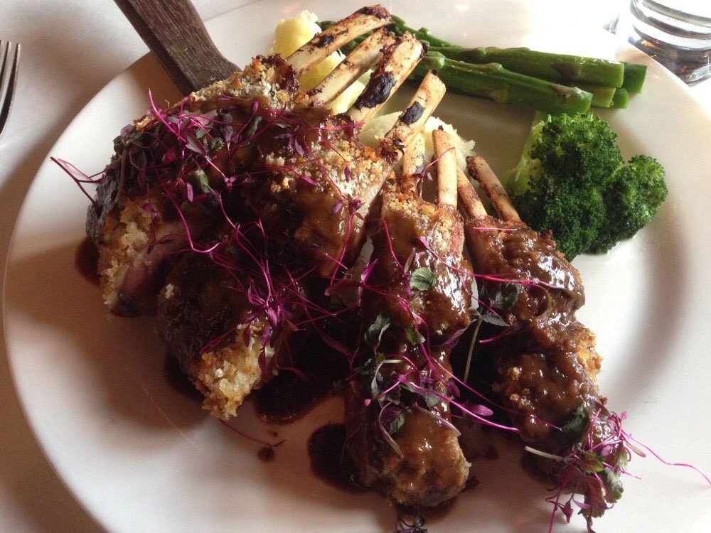 Gallery | Tweed's Restaurant & Buffalo Bar | Long Island, NY