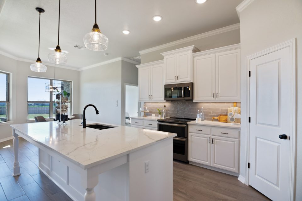 Kitchens Gallery - JB Murphy Co. | Custom Kitchen Cabinetry | Sun City ...