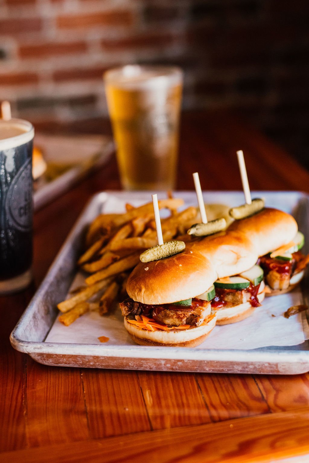 Photos | Dub's Pub | River Street's Only Sports Bar