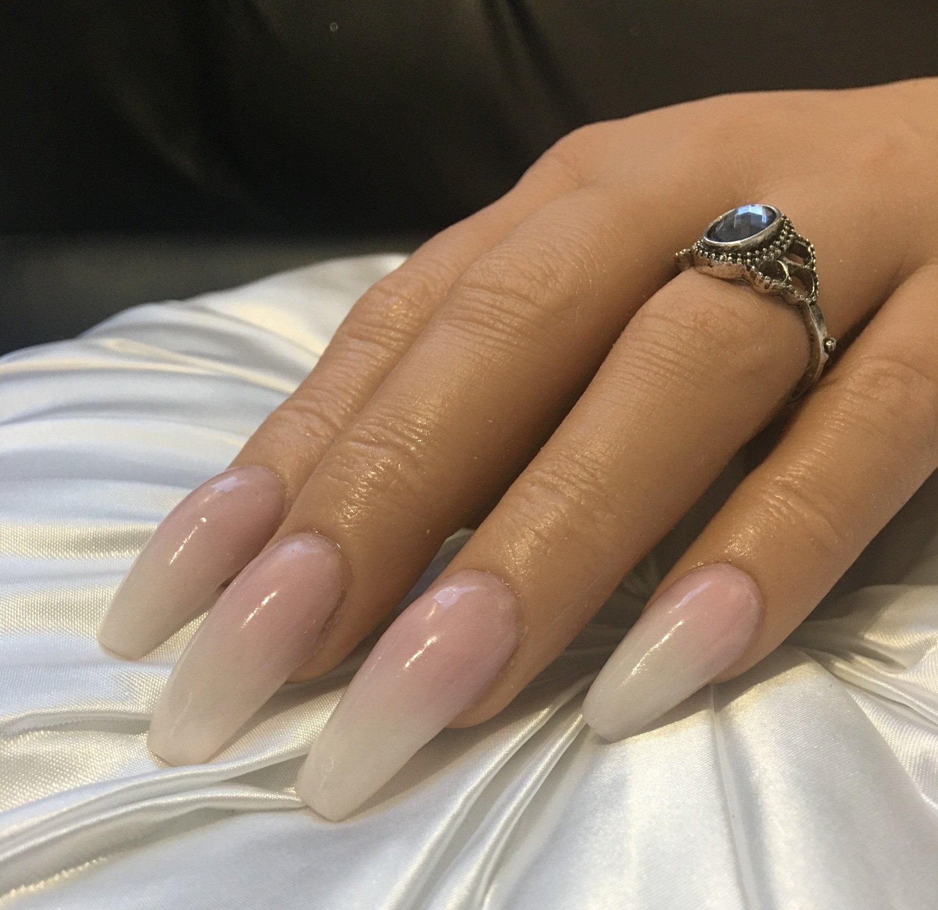 Home [www.theweebeautybar.co.uk]