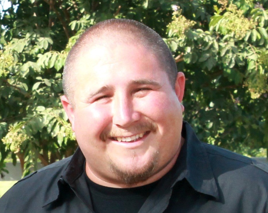 About Rios Trucking Co.| Contractors, Homeowners Trucking Services ...