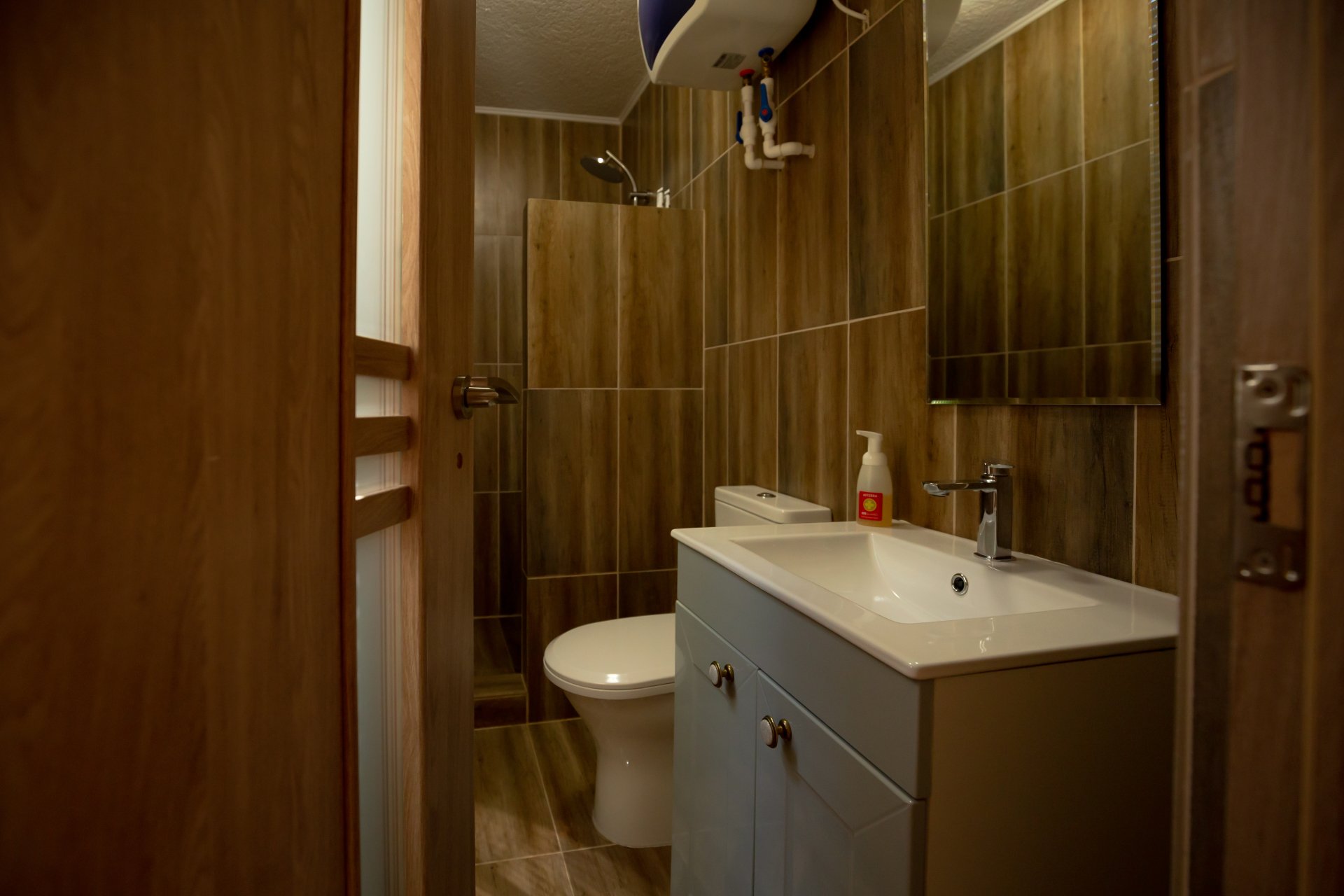 Imagini La Grotta Resort - Vadu Crisului