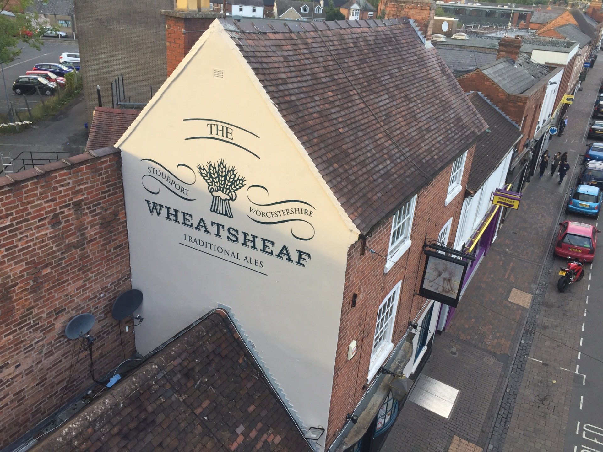 Traditional Signwriting, Custom Signwriting, sign painting,