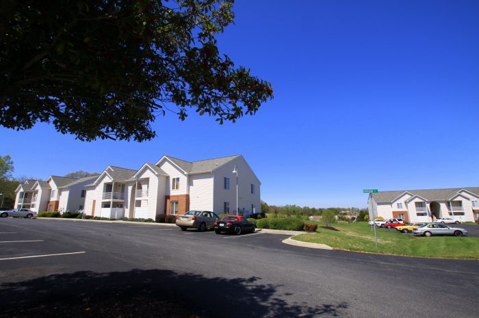 Hunter Ridge Apartments - Tomlin & Associates