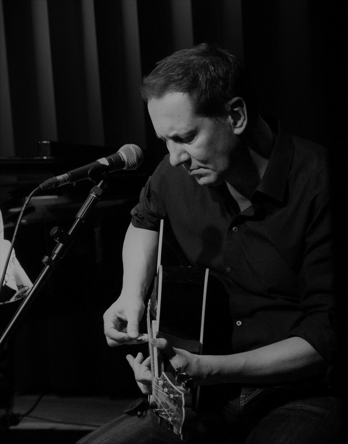 Confuse a Cat - das Akustik-Pop-Duo. Offizielle Website.