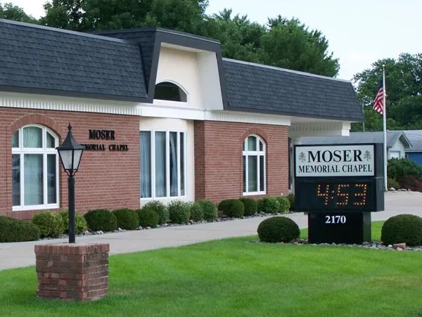 Moser Memorial Chapel Funeral & Cremation | Fremont, NE
