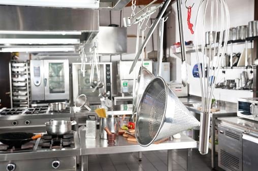 Cleaning And Maintenance in Your Commercial Kitchen