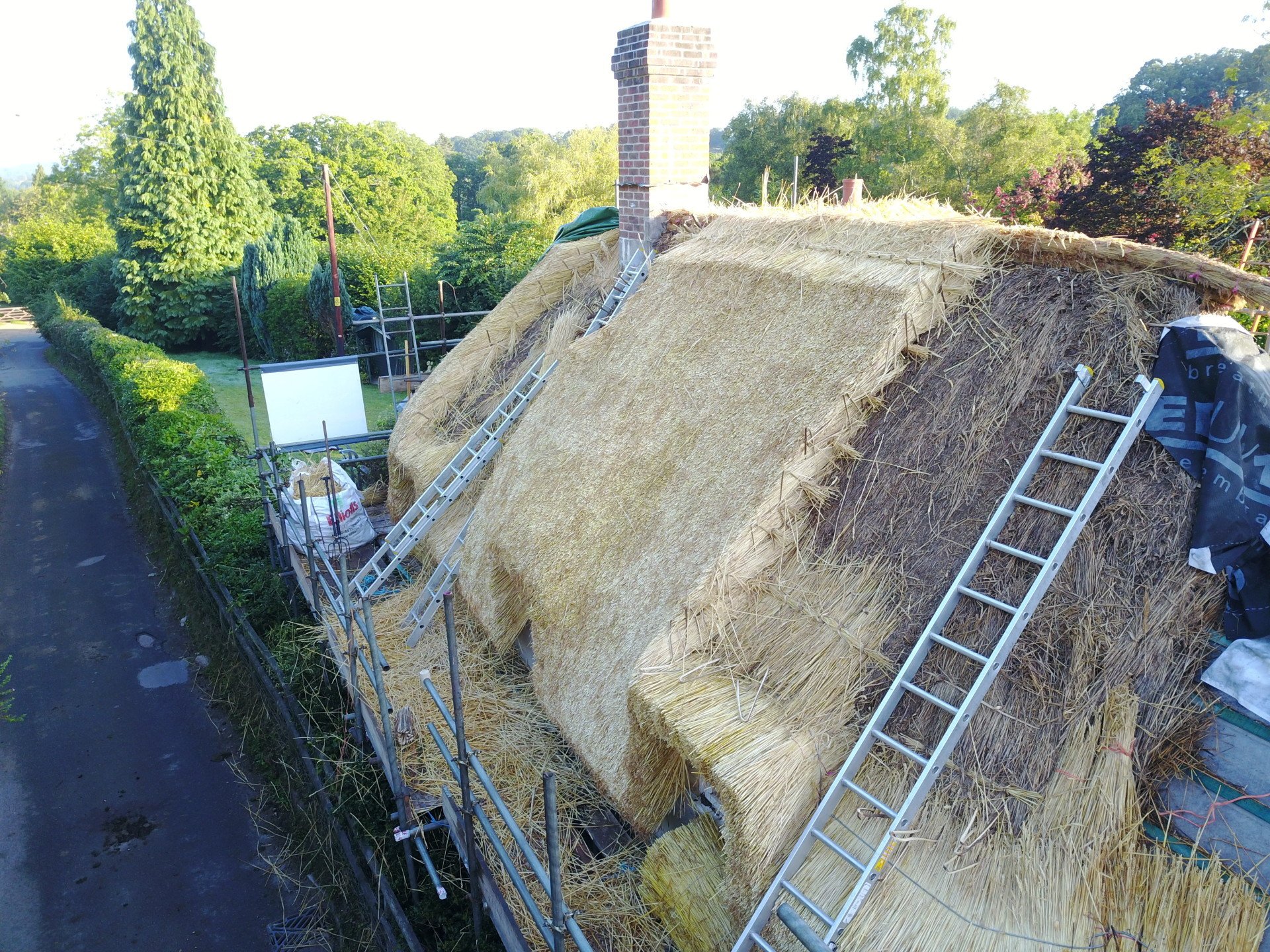Thatchers | Howard Empson Thatching