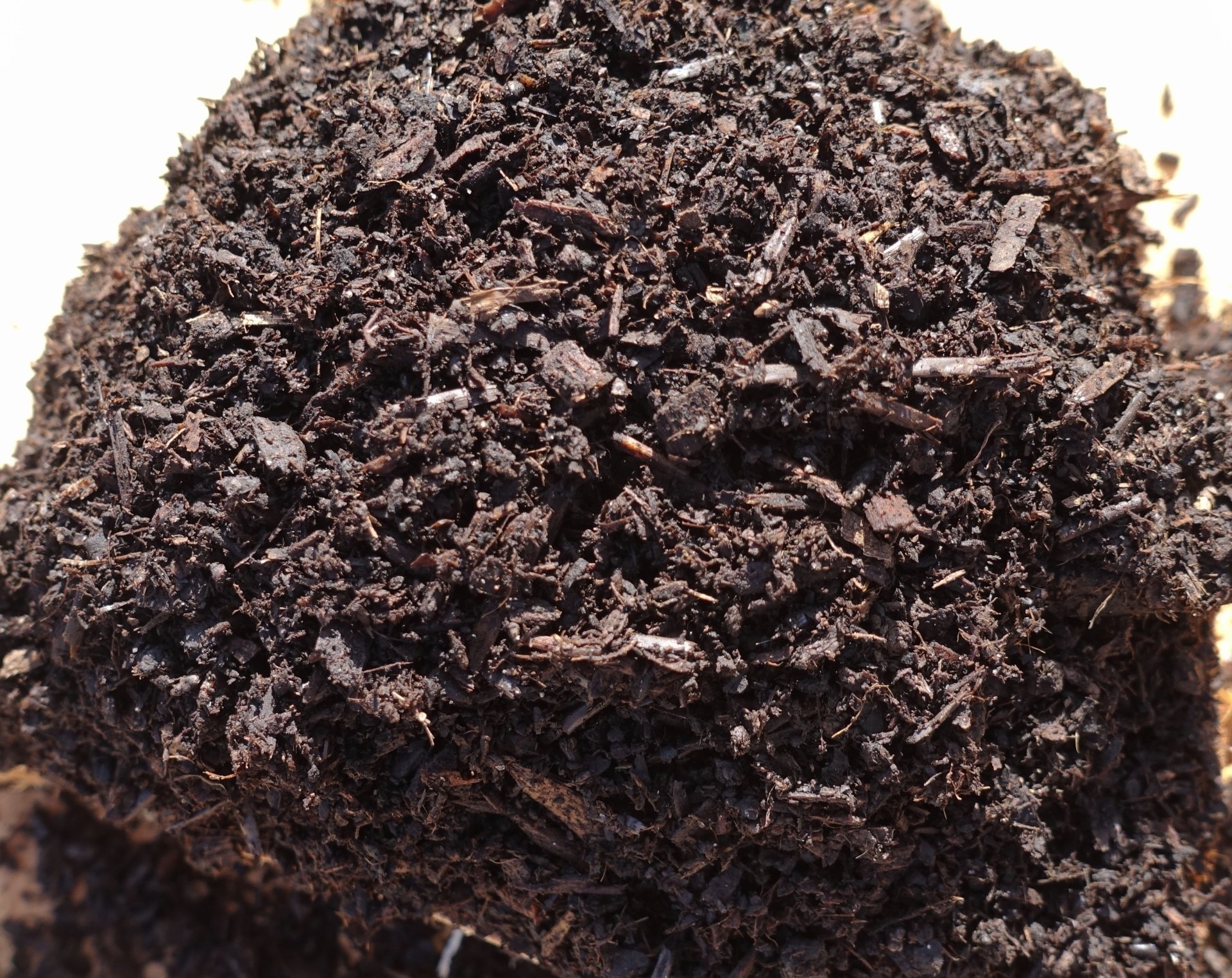 Bend Landscape Supplies | Mulch | Wood Chips | Fagen Tree & Chips