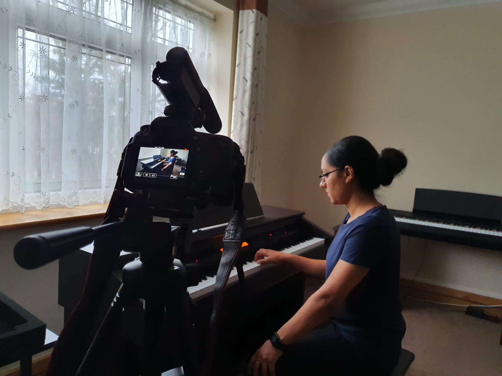 HOW TO IMPROVE YOUR PIANO POSTURE