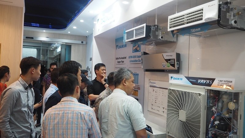 DAIKIN PROSHOP AIRCON 2000 SHOWROOM OPENING