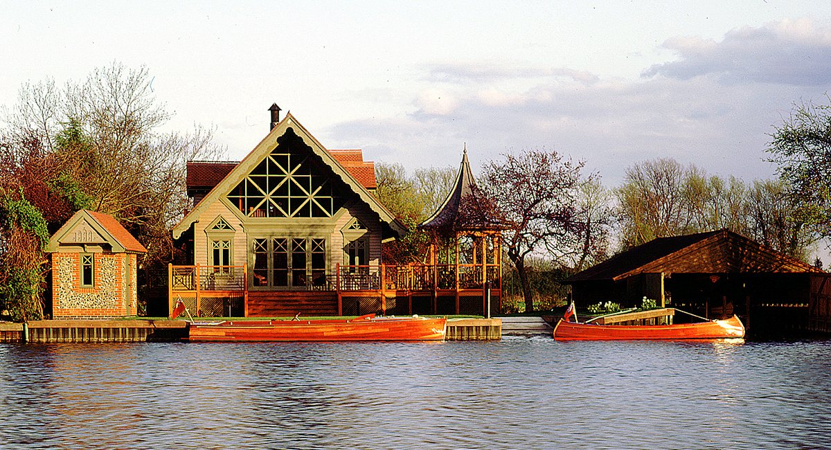 Bosham Waterfront Houses