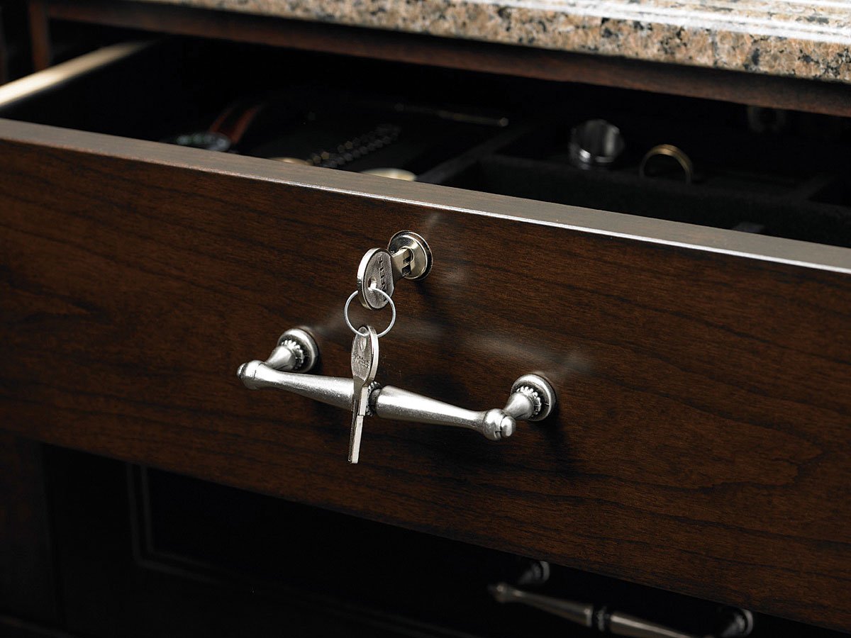 Custom Closets | Walk-In, Reach In, Kids Closets, Organizers | North ...