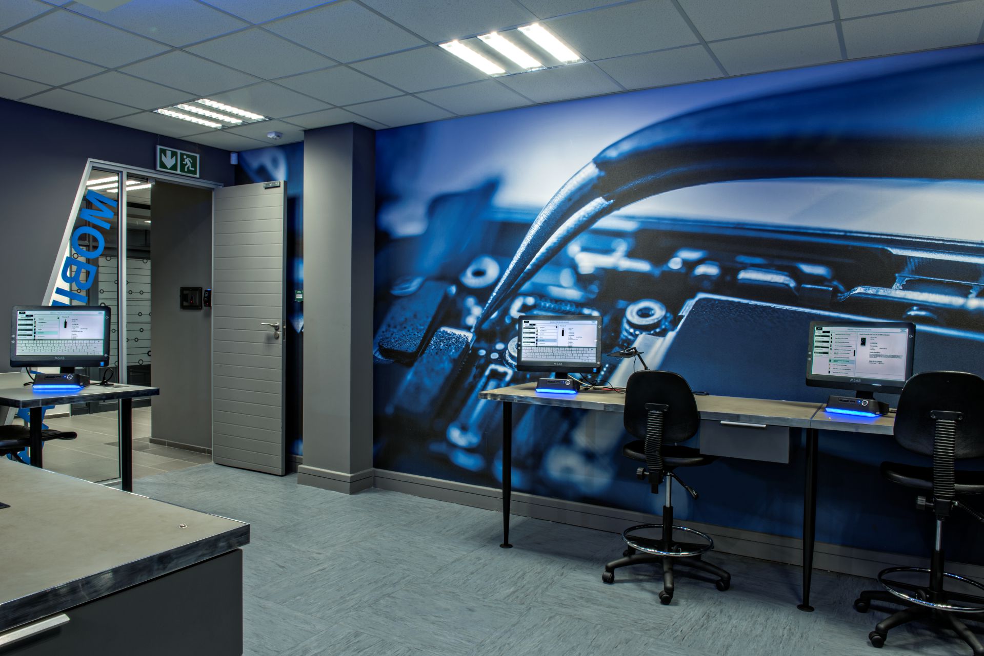 Risk Diversion | State of the Art Digital Forensic Facilities