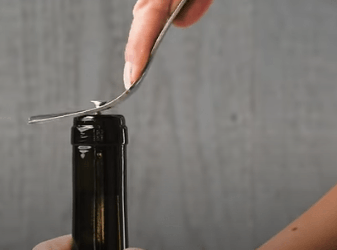 5 Maneras para Destapar una Botella de Vino
